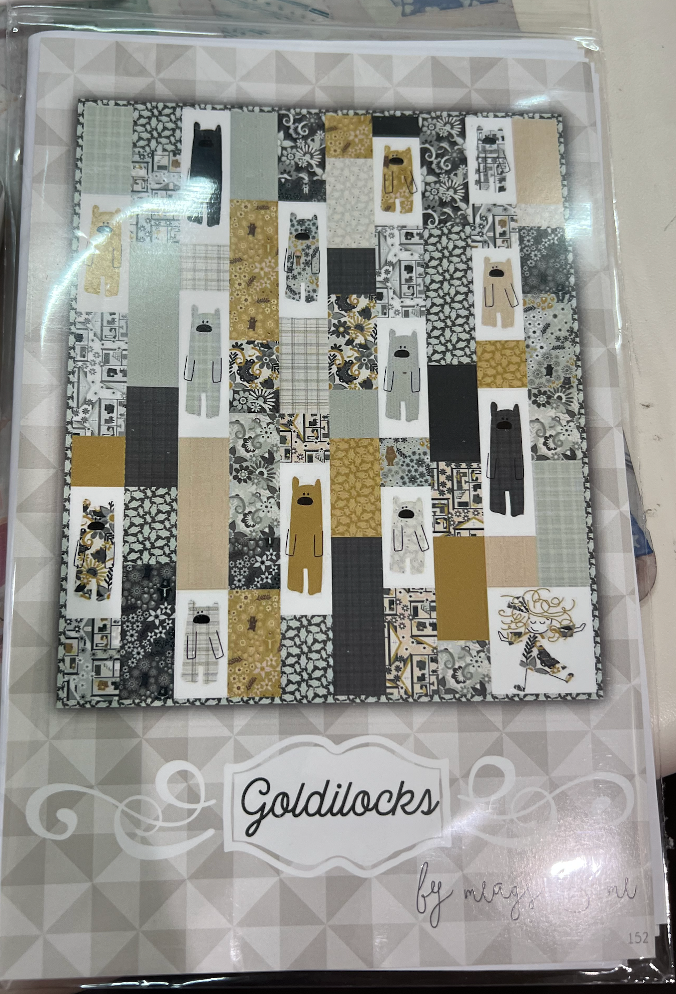 Goldilocks Pattern 40x48 finished
