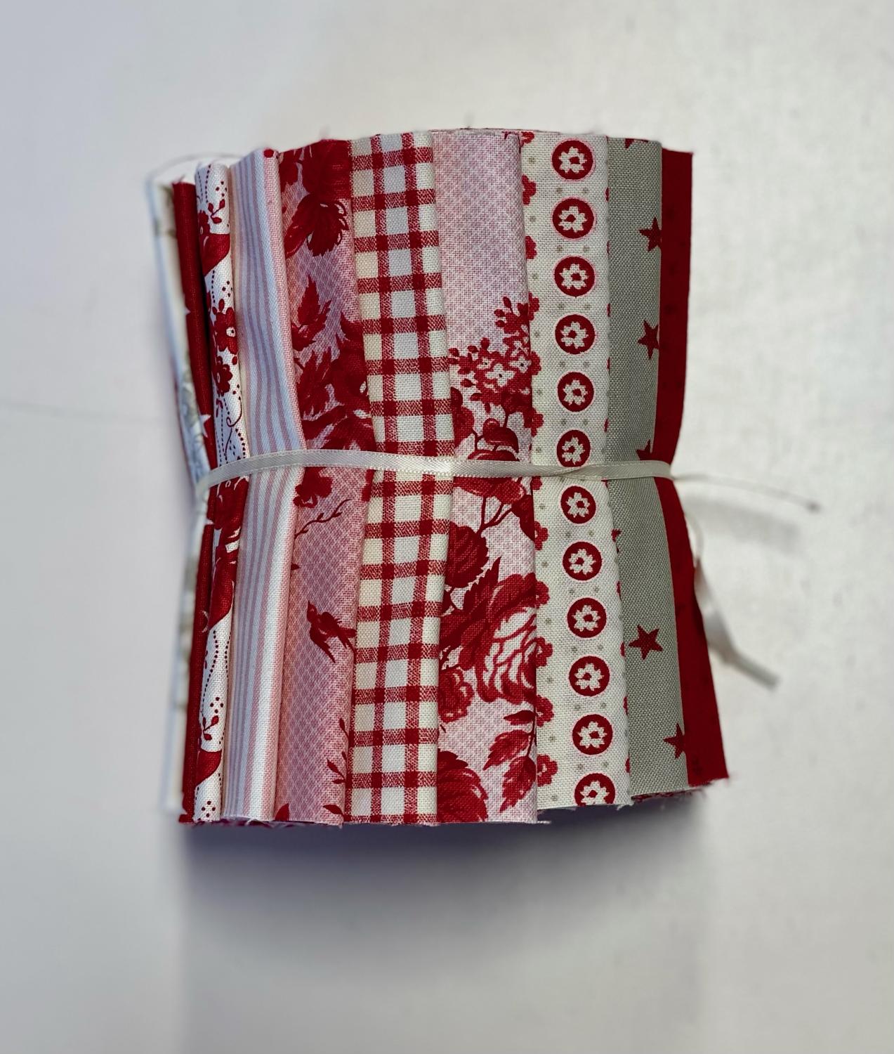 ROSELYN CUPCAKE ROLL